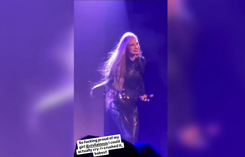 Filha trans de Musk estreia como drag queen em boate dos EUA - Isso É ...